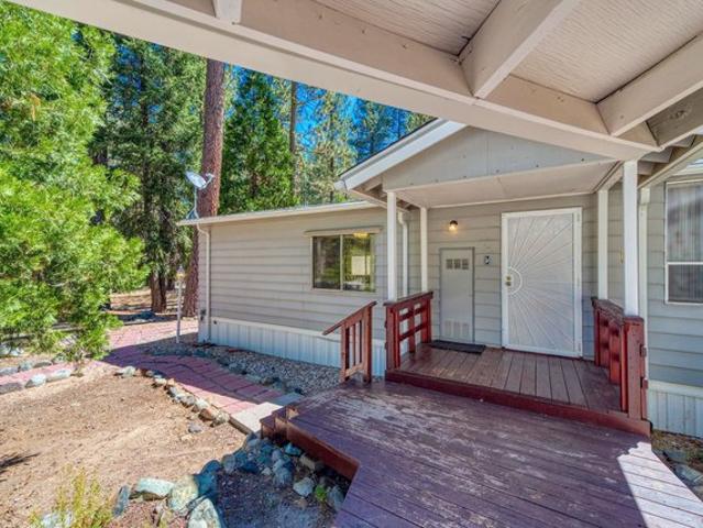 17 Kato Trl, Graeagle, CA 96103