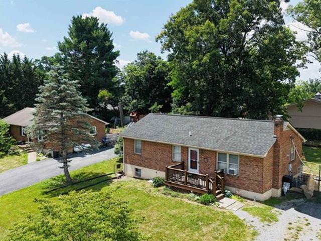 17 Ken View Ave, Verona, VA 24482