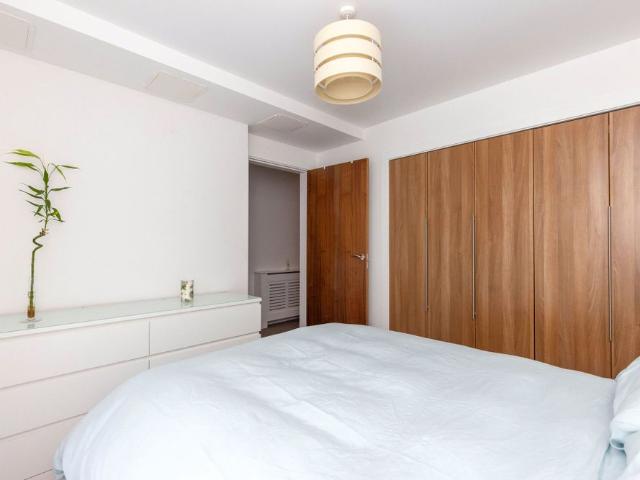 17 Kimmerghame Terrace
