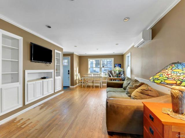 17 Klein Avenue