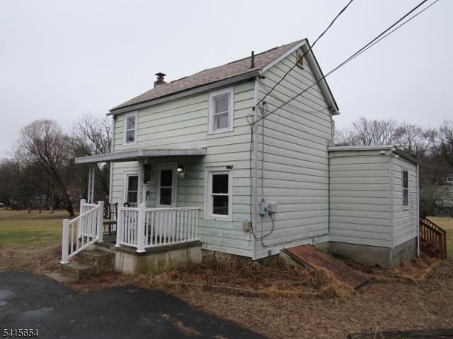 17 Lackawanna St