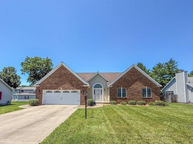 17 Lafayette Mdw, Mattoon, IL 61938