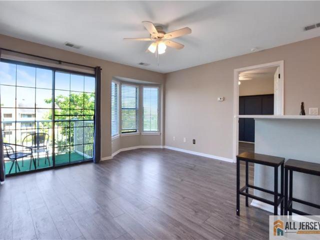 17 Lear Court