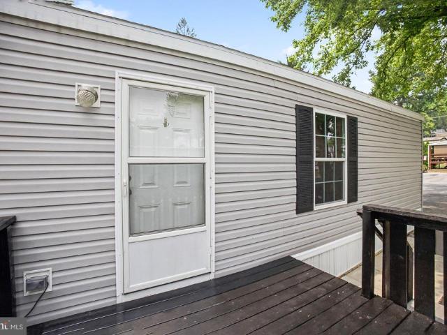 17 Lebanon Valley Ct