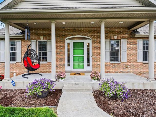 17 Longmeadow Lane