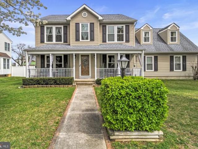 17 Lordship Ln, Dover, DE 19901