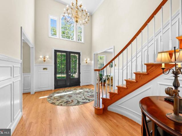 17 Lowbridge Passage