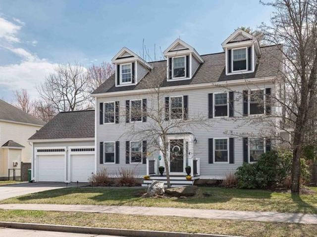 17 Lupine Ln, Rochester, NH 03868