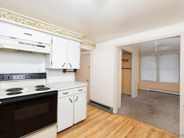 17 Maple Avenue