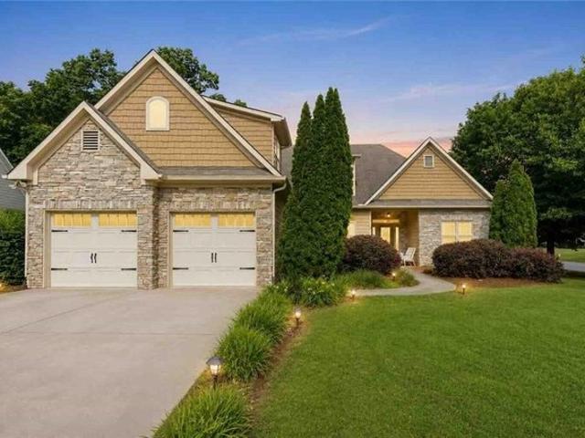17 Maple Grove Dr, Adairsville, GA 30103