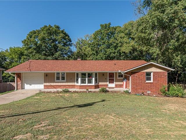17 Marazion Ln, Bella Vista, AR 72714