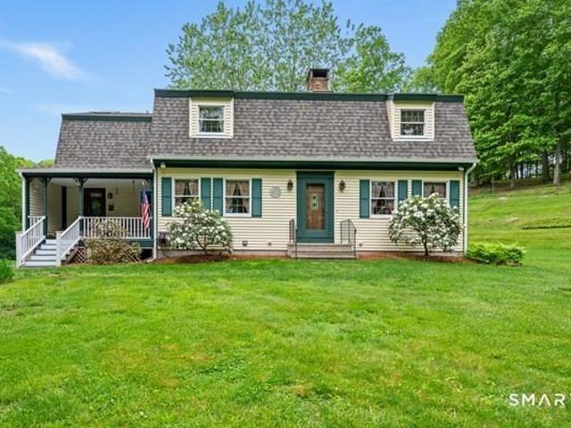 17 Markham Rd, East Hampton, CT 06424
