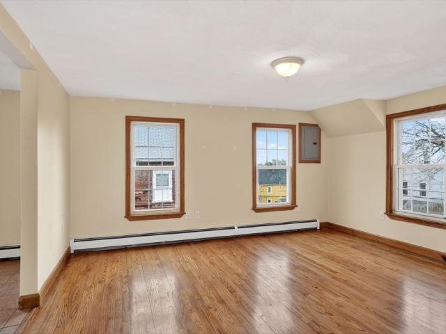 17 Mason St Unit 2, Hudson, US, MA