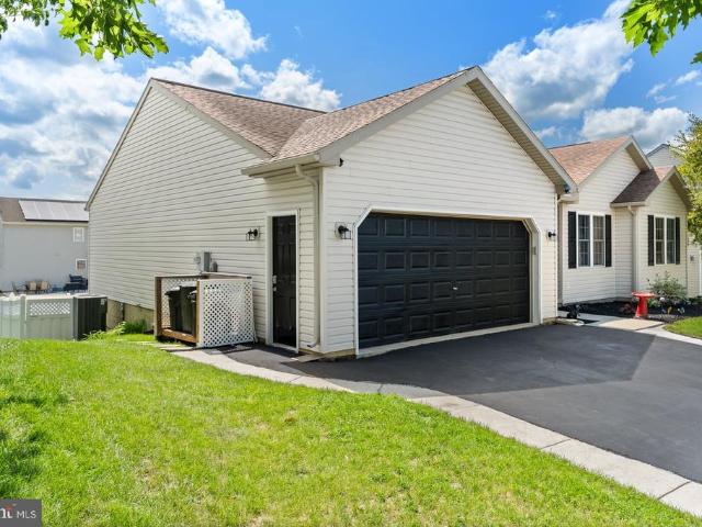 17 Mayflower Drive