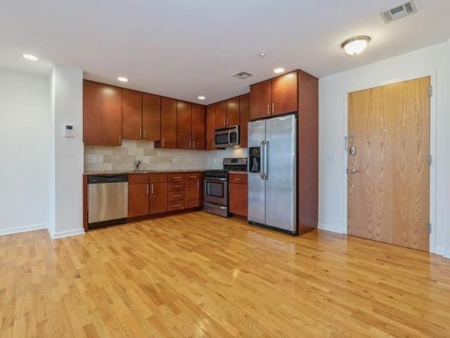 17 Meadow Rd, Unit 306, Rutherford, NJ 07070 | MLS #260005 | Compass