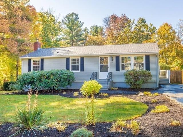 17 Merriam District, Oxford, MA 01537