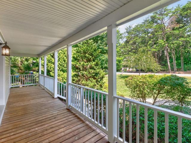 17 monish dr