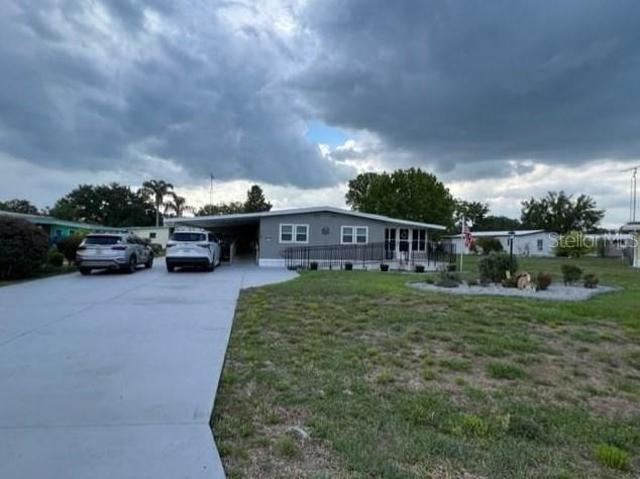 17 N Bobwhite Rd, Wildwood, FL 34785