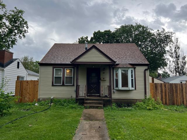17 N Iowa Avenue