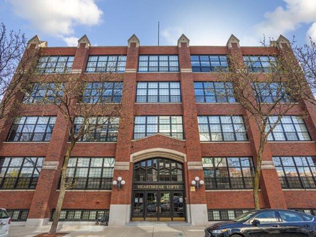 17 N Loomis St Apt 1F, Chicago, IL 60607