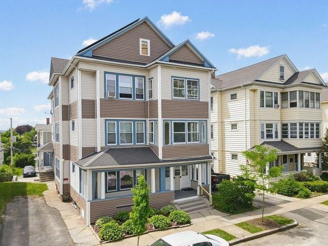 17 N Woodford St, Worcester, MA 01604