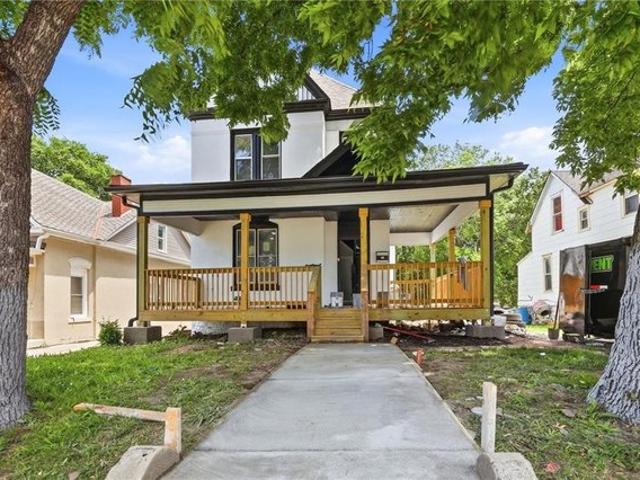 17 N 15th St, Kansas City, KS 66102