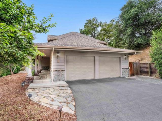 17 Nathan Pl, Danville, CA 94526