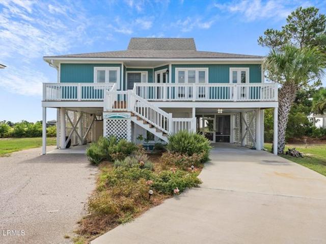 17 Nautical Watch Way, Saint Helena Island, SC 29920