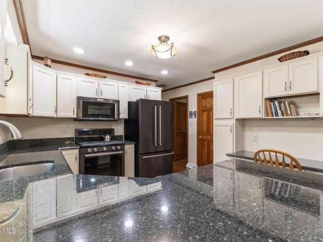 17 Northgate Drive