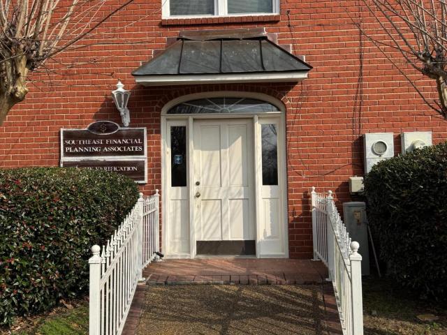 17 Northtown Drive
