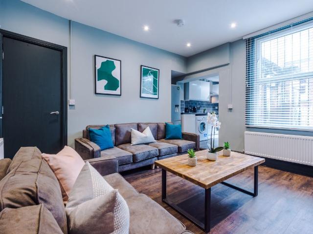 17 Norwood Place, Leeds LS6, 5 bed shared accommodation to rent, £641 pppm | PrimeLocation