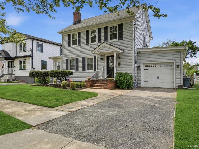 17 Norman Avenue
