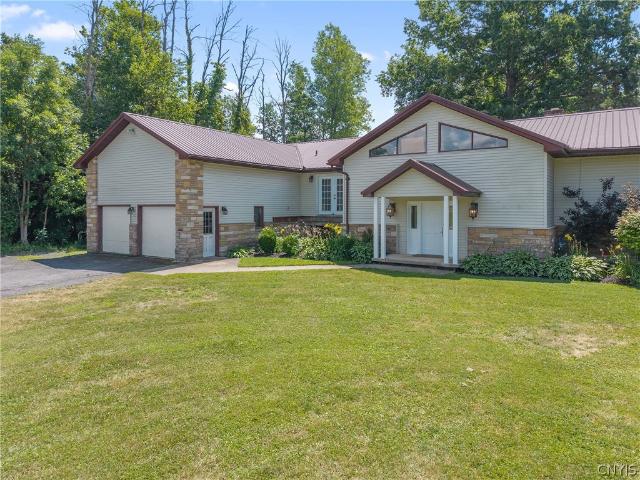 17 Oneida River Road