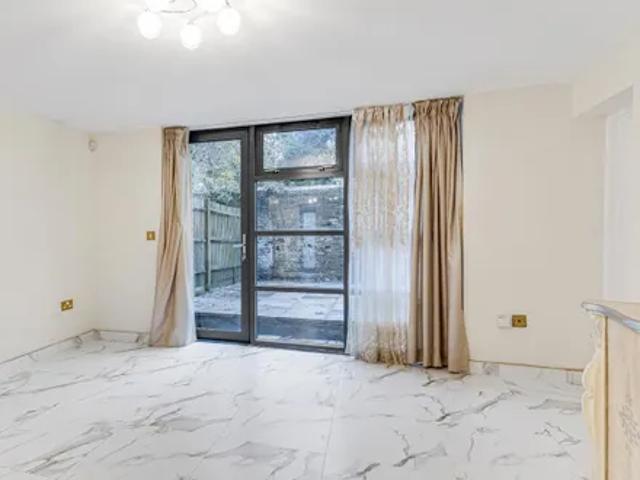 17 Pallister Terrace, London, SW15 3ER, United Kingdom | 3 bed townhouse for rent #154578356 | Rentberry