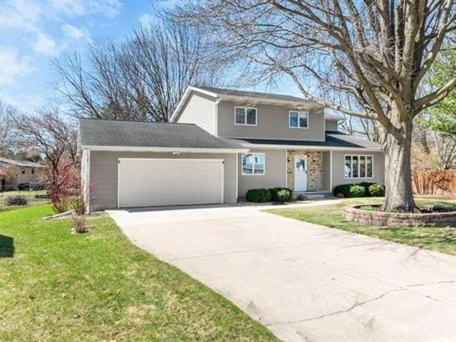 17 Park Crest Ct, Madison, WI 53711