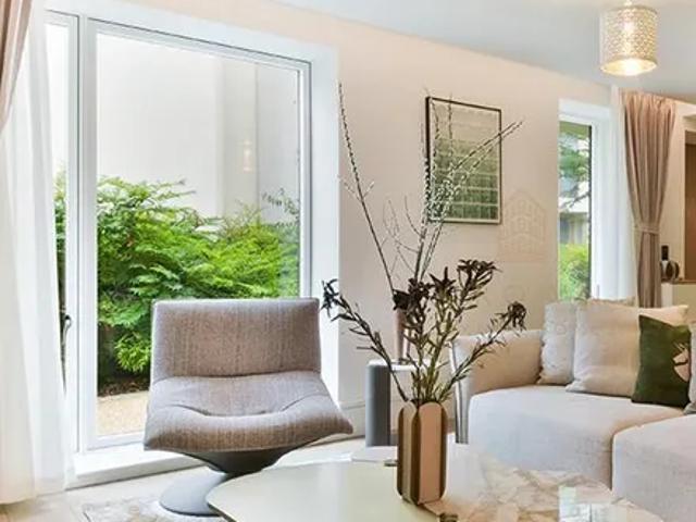 17 Park Crescent, East Marylebone, London, W1B 1AA, United Kingdom | 3 bed duplex for rent #128946923 | Rentberry