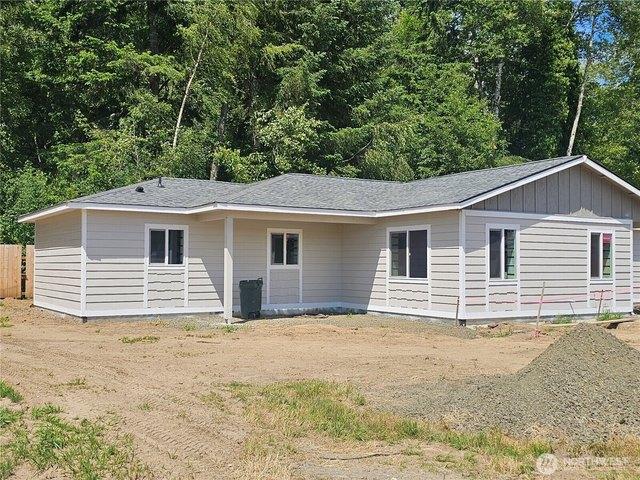 17 Pebble Creek Ct, Elma, WA 98541