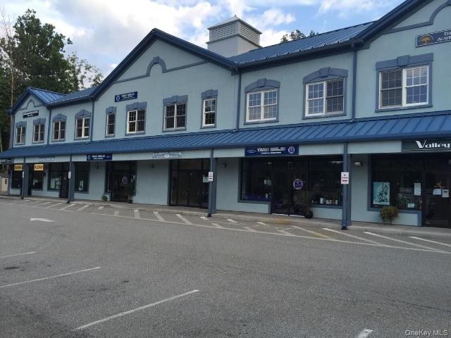 17 Peekskill Hollow Road dance studio