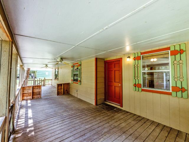 17 Pine Wood Drive
