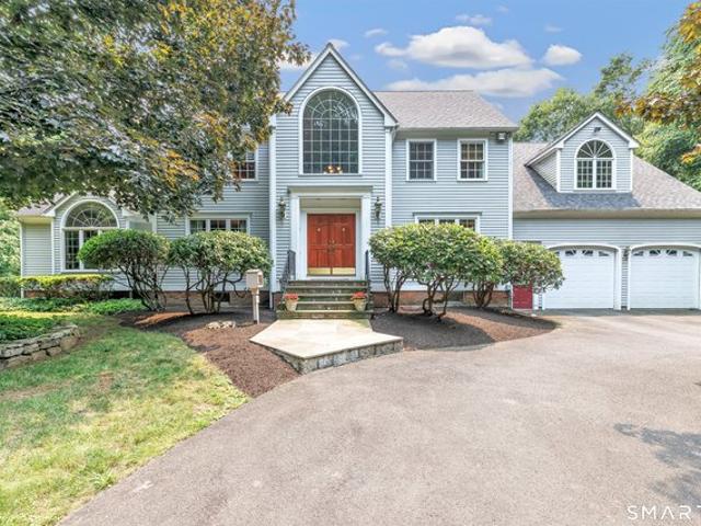 17 Plumtrees Rd, Newtown, CT 06470