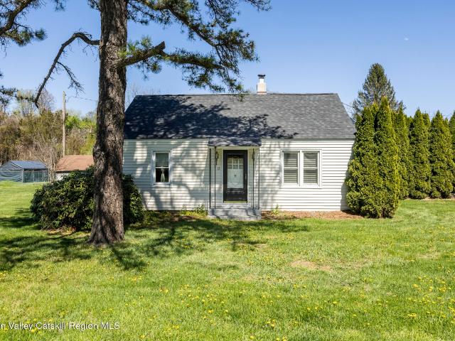 17 Plymouth Rock Drive