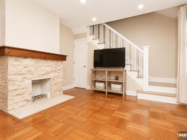 17 Prospect Street
