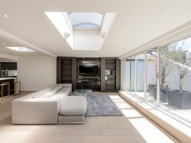 17 Queens Gate Place SW7, 3 bed flat to rent, £11,500 pcm | PrimeLocation