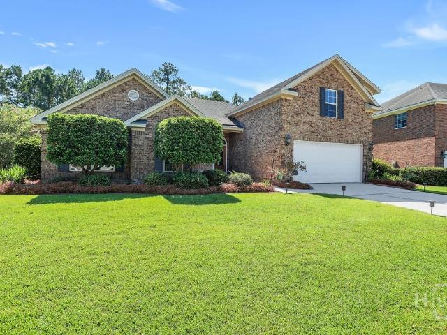17 Redwall Circle
