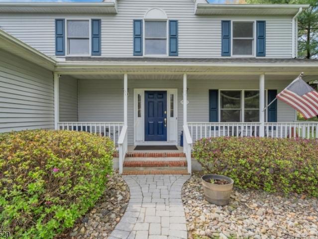 17 Revere St