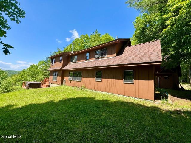 17 Ridgecrest Way