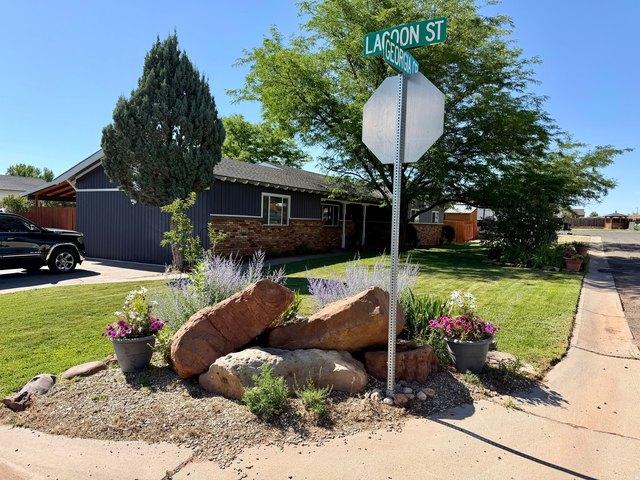 17 S Georgia Cir, Roosevelt, UT 84066