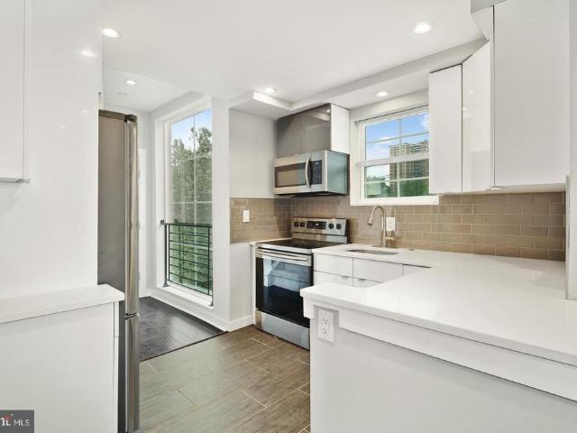 17 S 44Th Street # UNIT 6