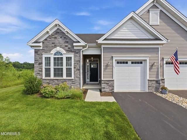 17 Saratoga Rd, New Egypt, NJ 08533