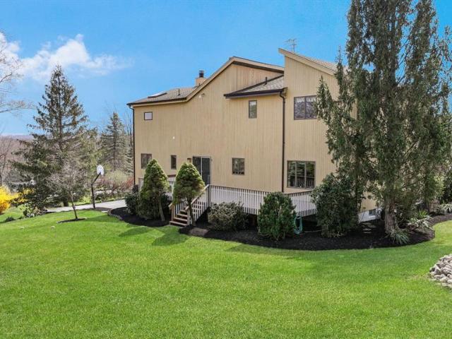 17 Sherbrooke Drive